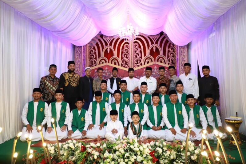 Pj Bupati Aceh Besar Resmikan Grup Hadrah Shalawat Baitul Quran